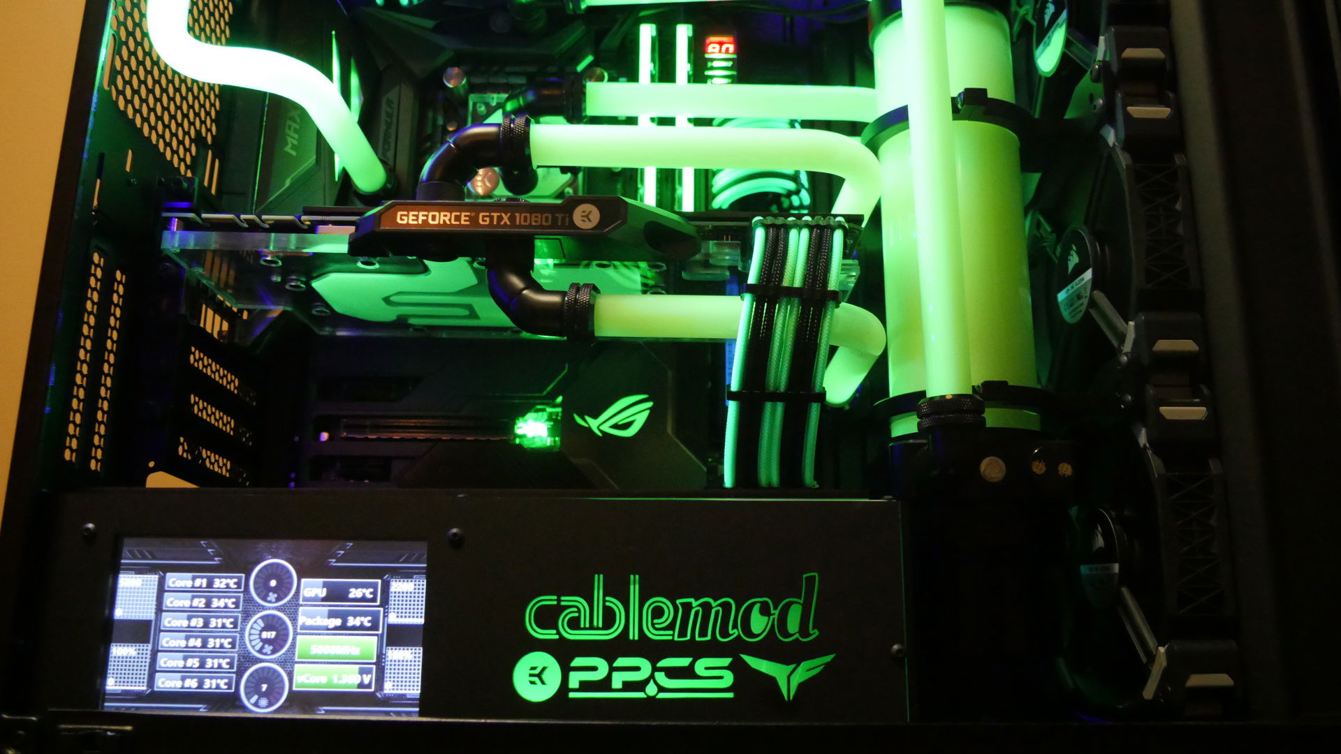 R6 Mod - UV Green » builds.gg