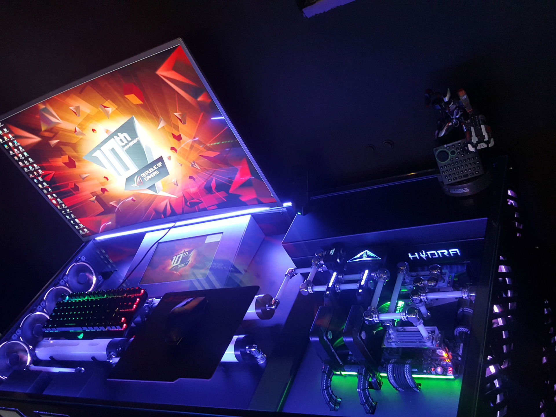 HYDRA Desk » builds.gg