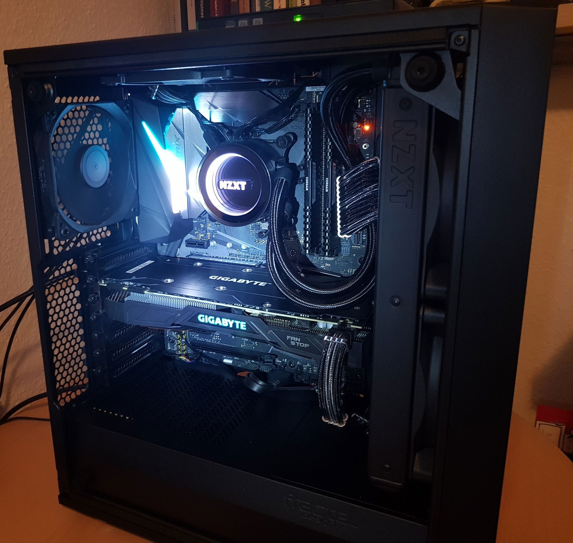 Monochromatic Machine » builds.gg