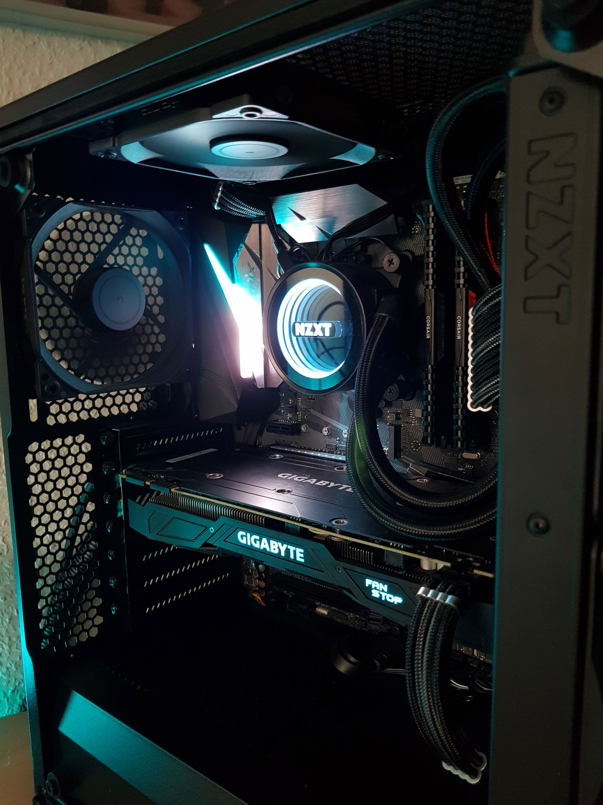 Monochromatic Machine » builds.gg