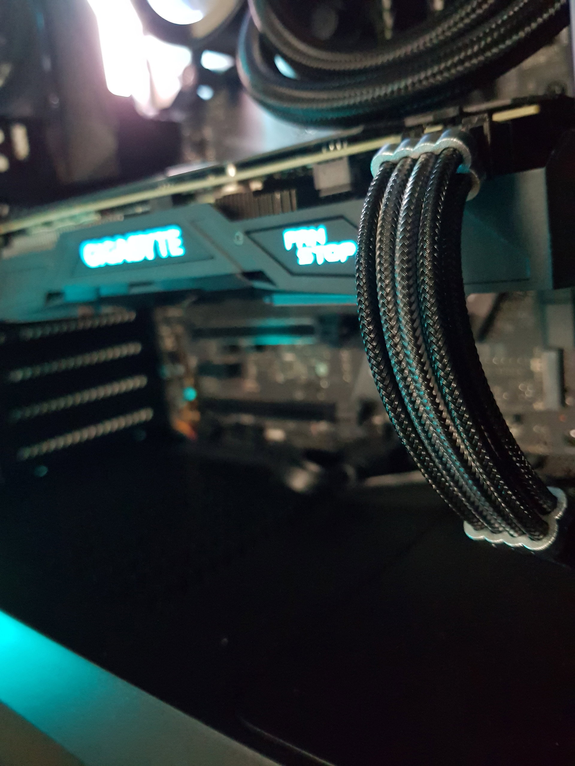 Monochromatic Machine » builds.gg