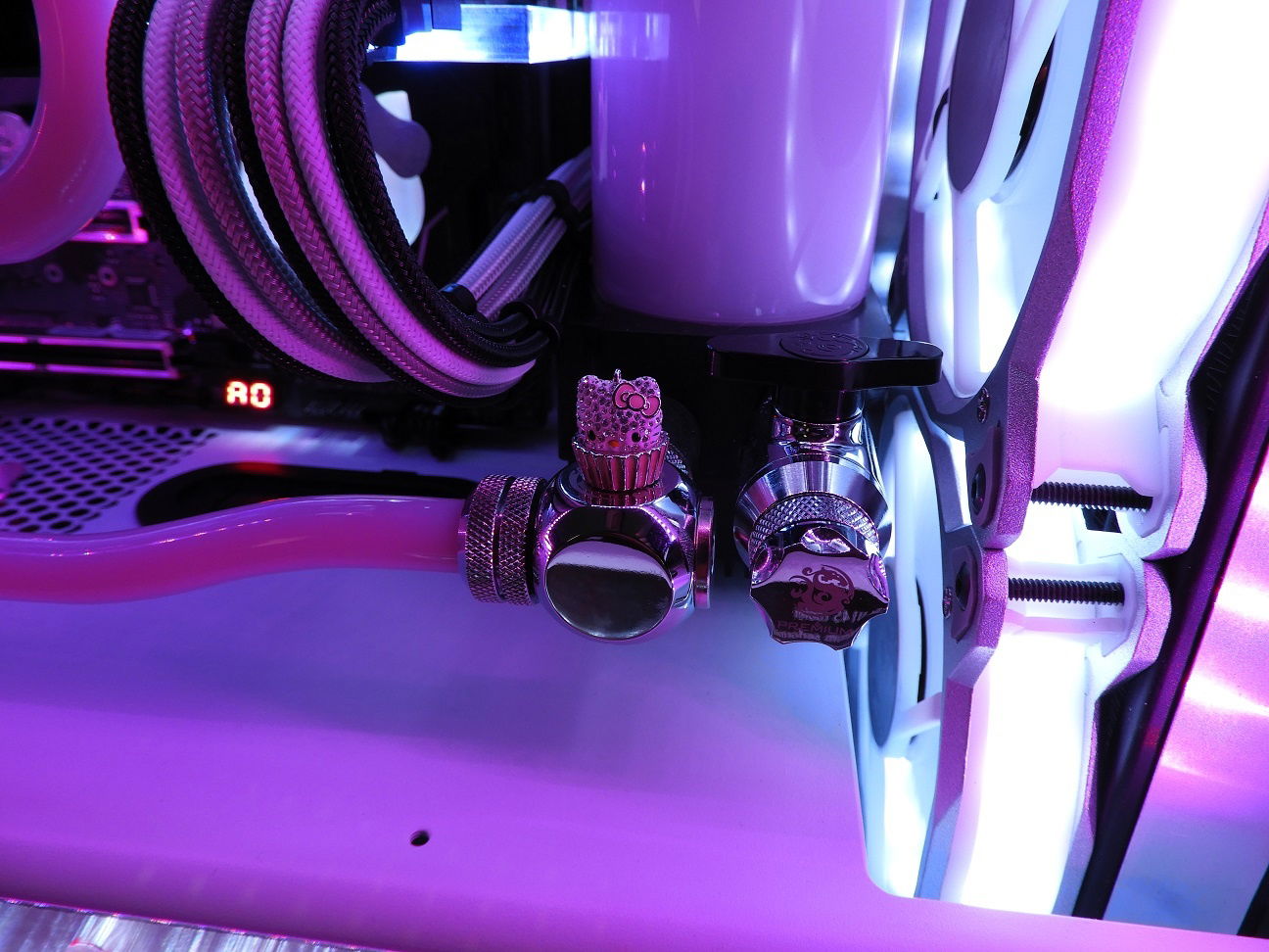 Hello Kitty » builds.gg