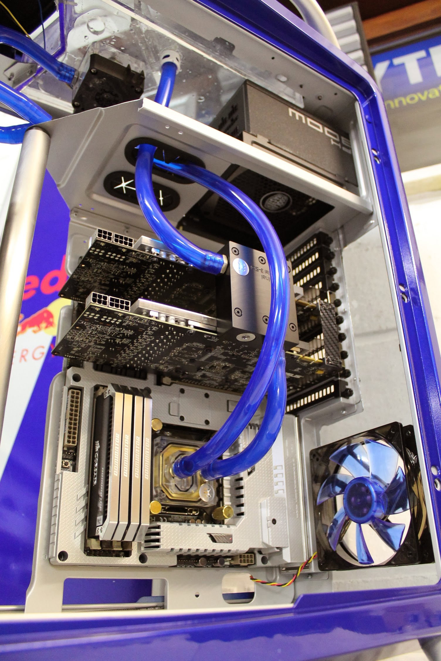 Red-Bull » builds.gg