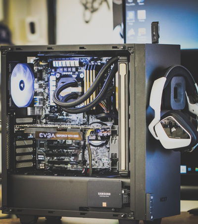 Project TT V2 feat. Display Distro Plate » builds.gg