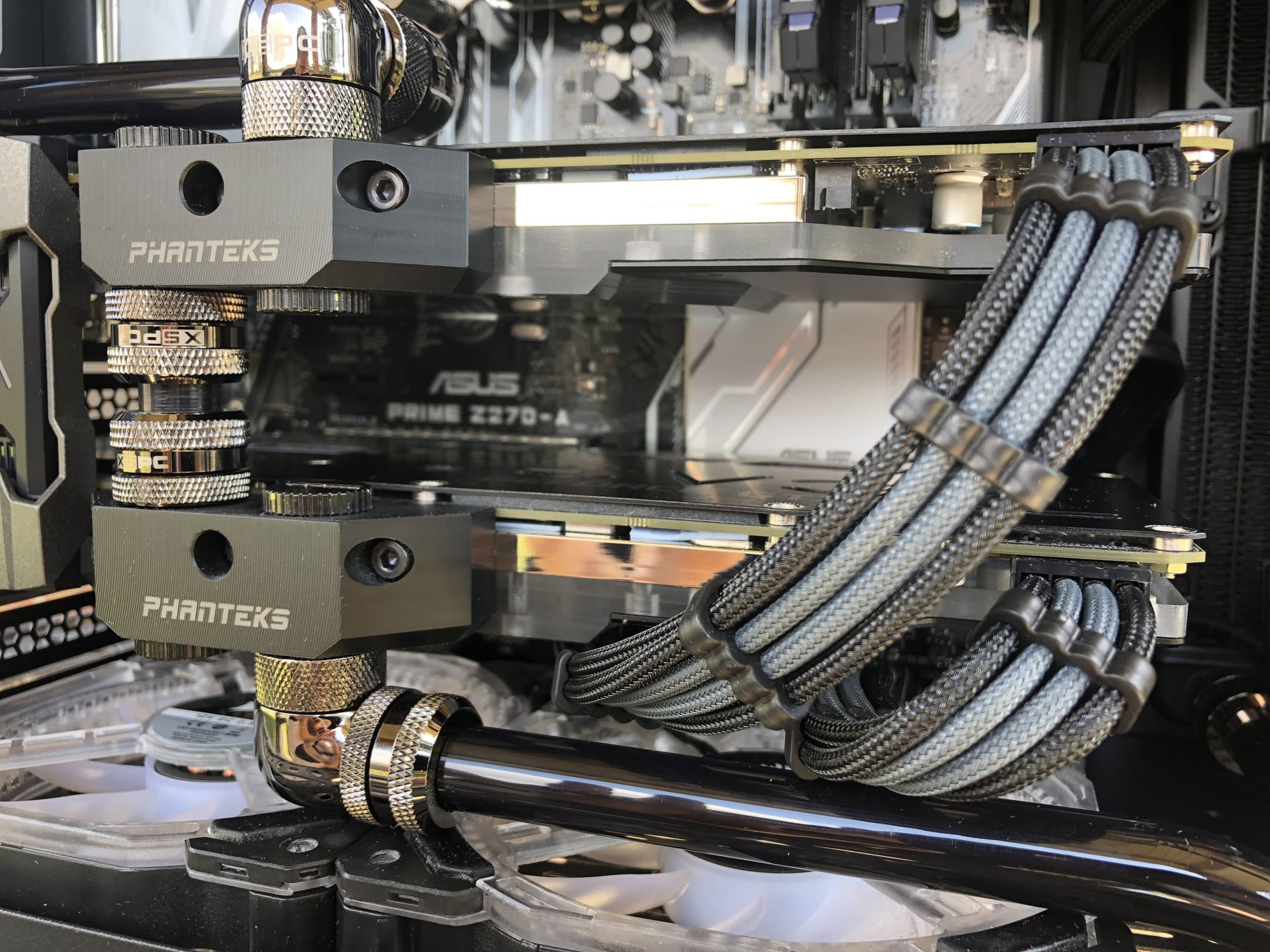 Black chrome » builds.gg