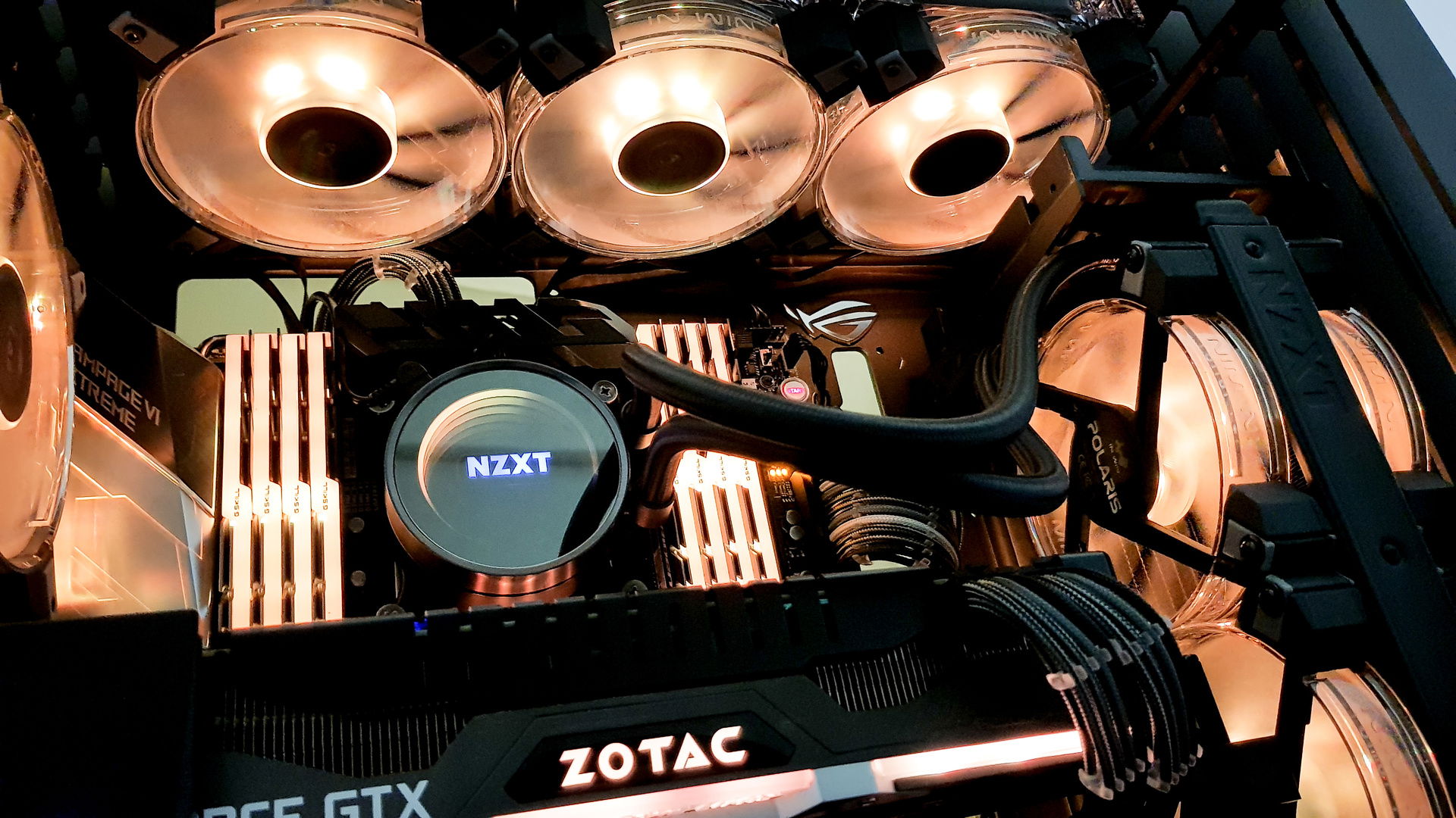 G LAB_002 - InWin H-Frame 2.0 / i9 7900x / 2x 1080Ti / 64Gb » builds.gg