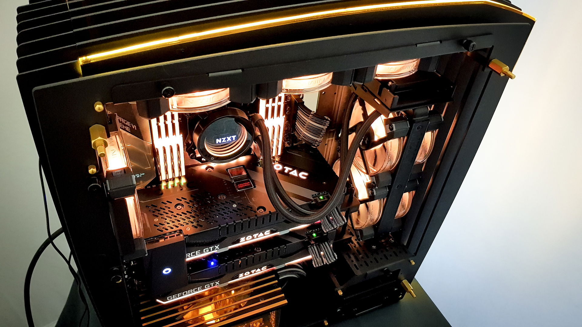 G LAB_002 - InWin H-Frame 2.0 / i9 7900x / 2x 1080Ti / 64Gb » builds.gg