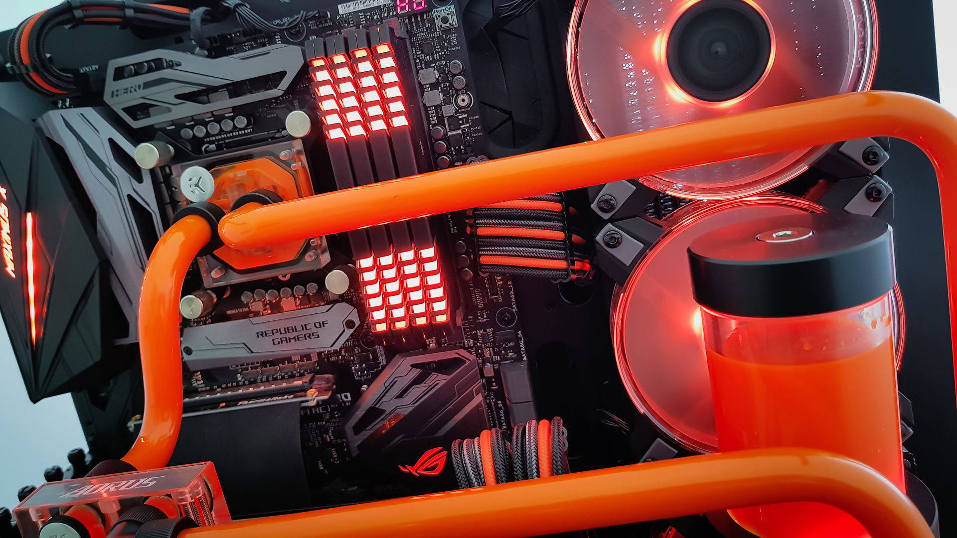 G LAB_004 - Thermaltake Core P3 / i7 8700K / 1080Ti / 32Gb » builds.gg