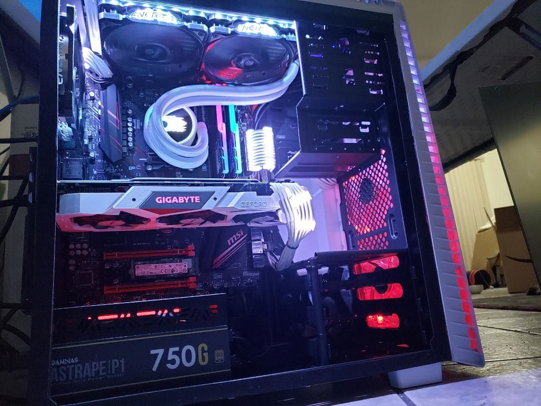 USMC MOTO AMD 2700X RTX2070OC 32GB RGB Beast » builds.gg