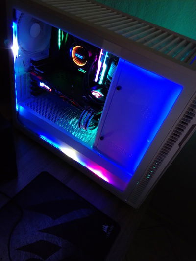 Hatsune Miku PC Build » builds.gg