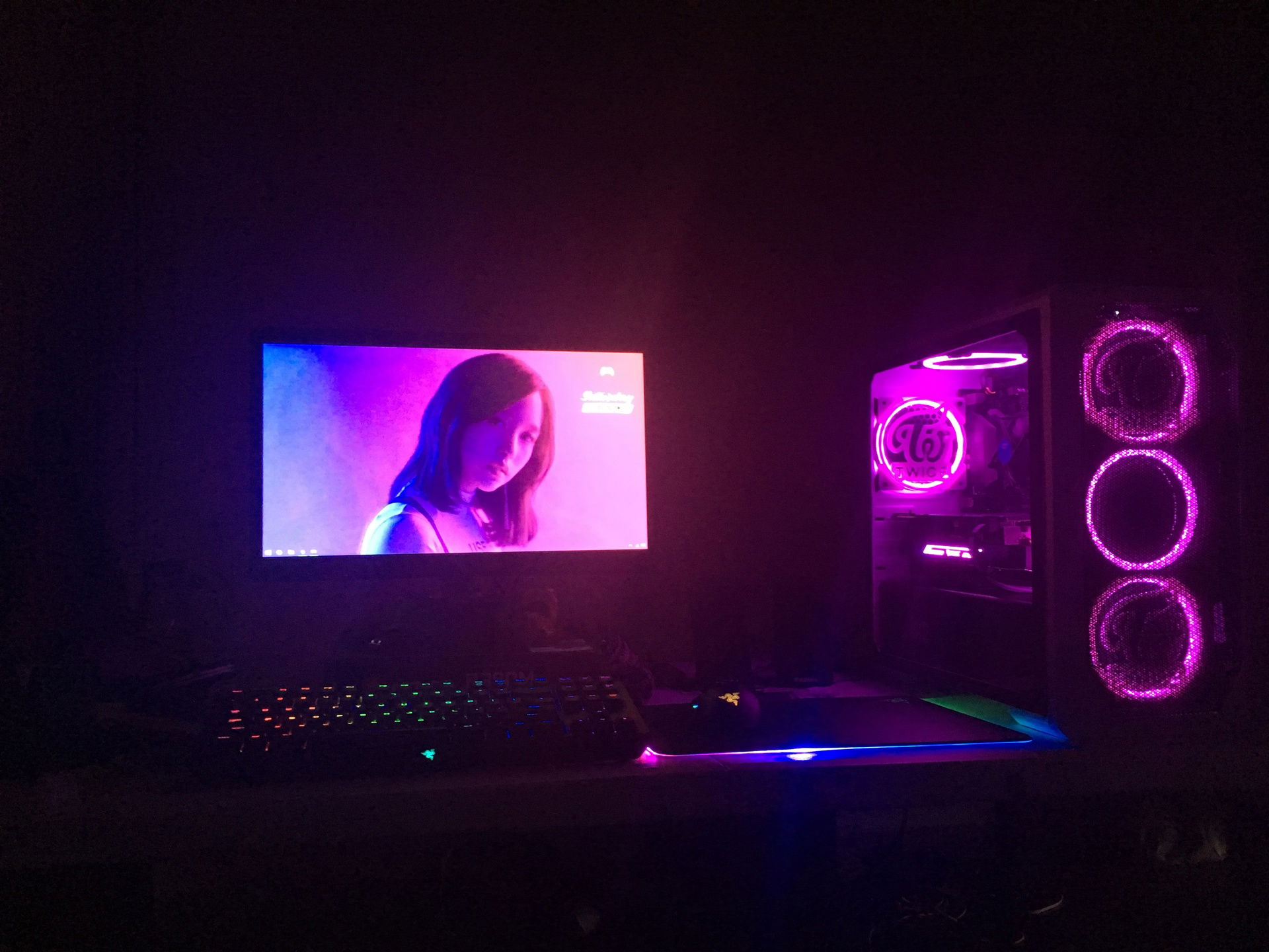 Twice Gaming Rig » builds.gg