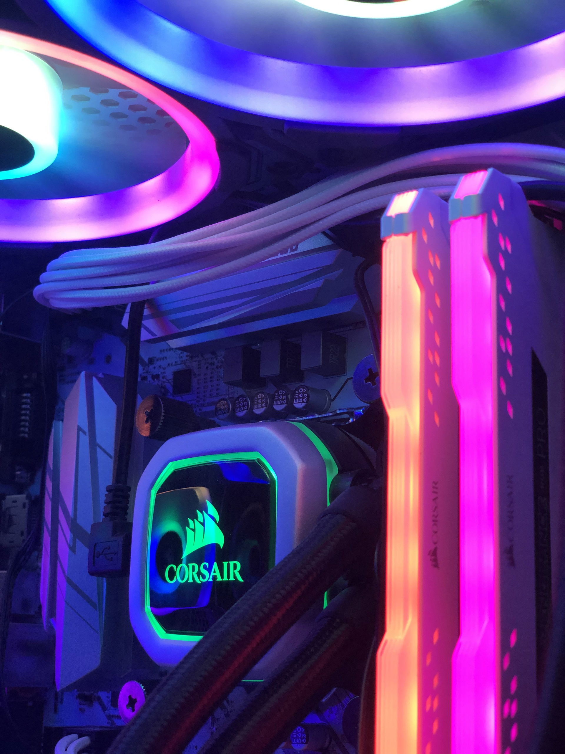 Arctic Corsair Gaming Rig » builds.gg