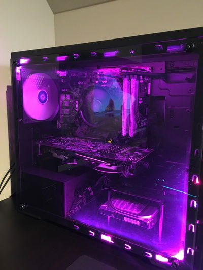 White PC Gaming » builds.gg