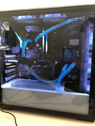 Lian Li pc-o11 Dynamic Gaming Set up » builds.gg
