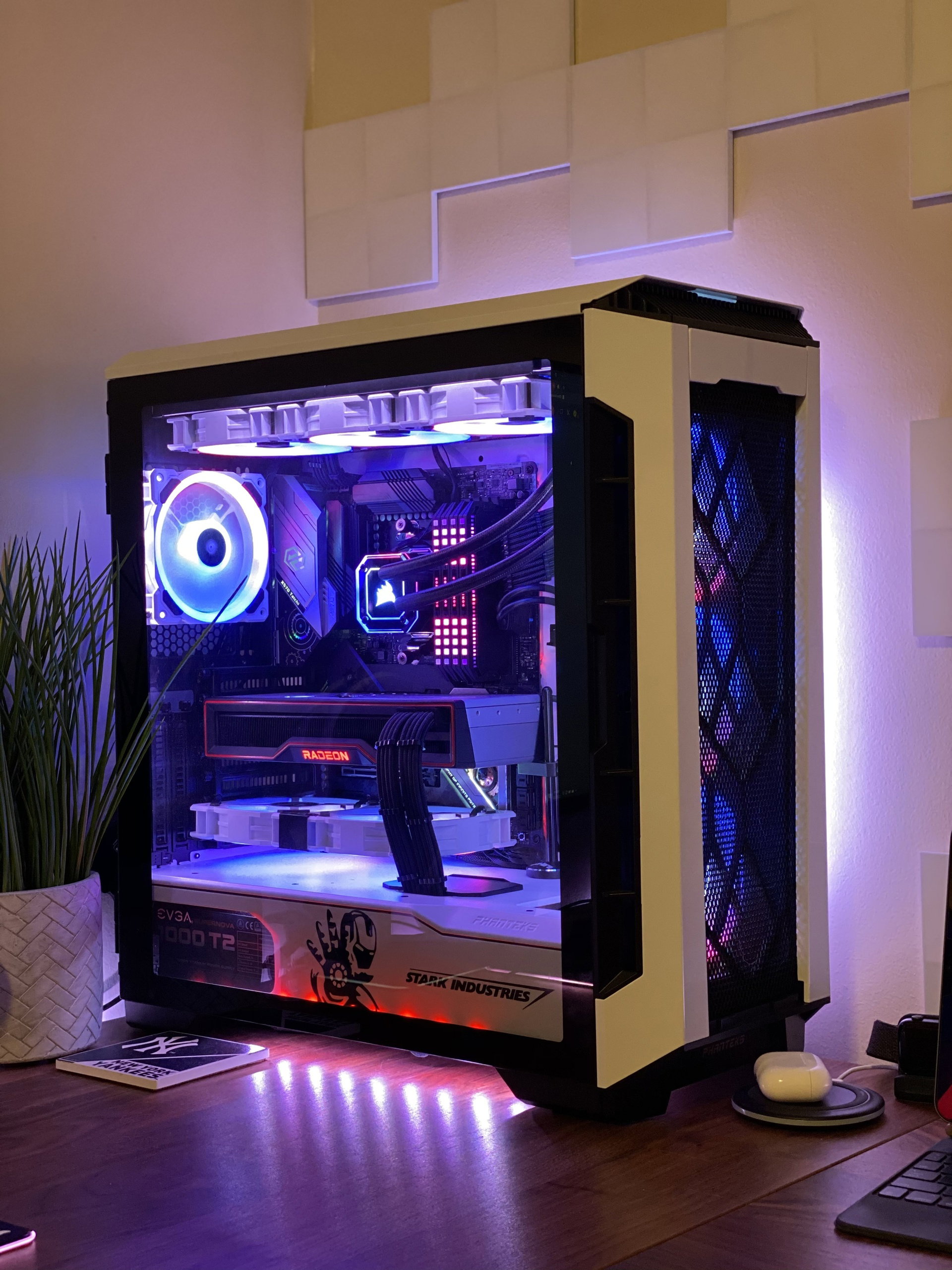 Deep Space Iron Man » builds.gg