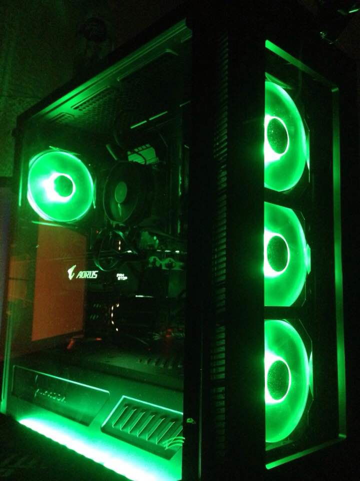 Black & Green » builds.gg