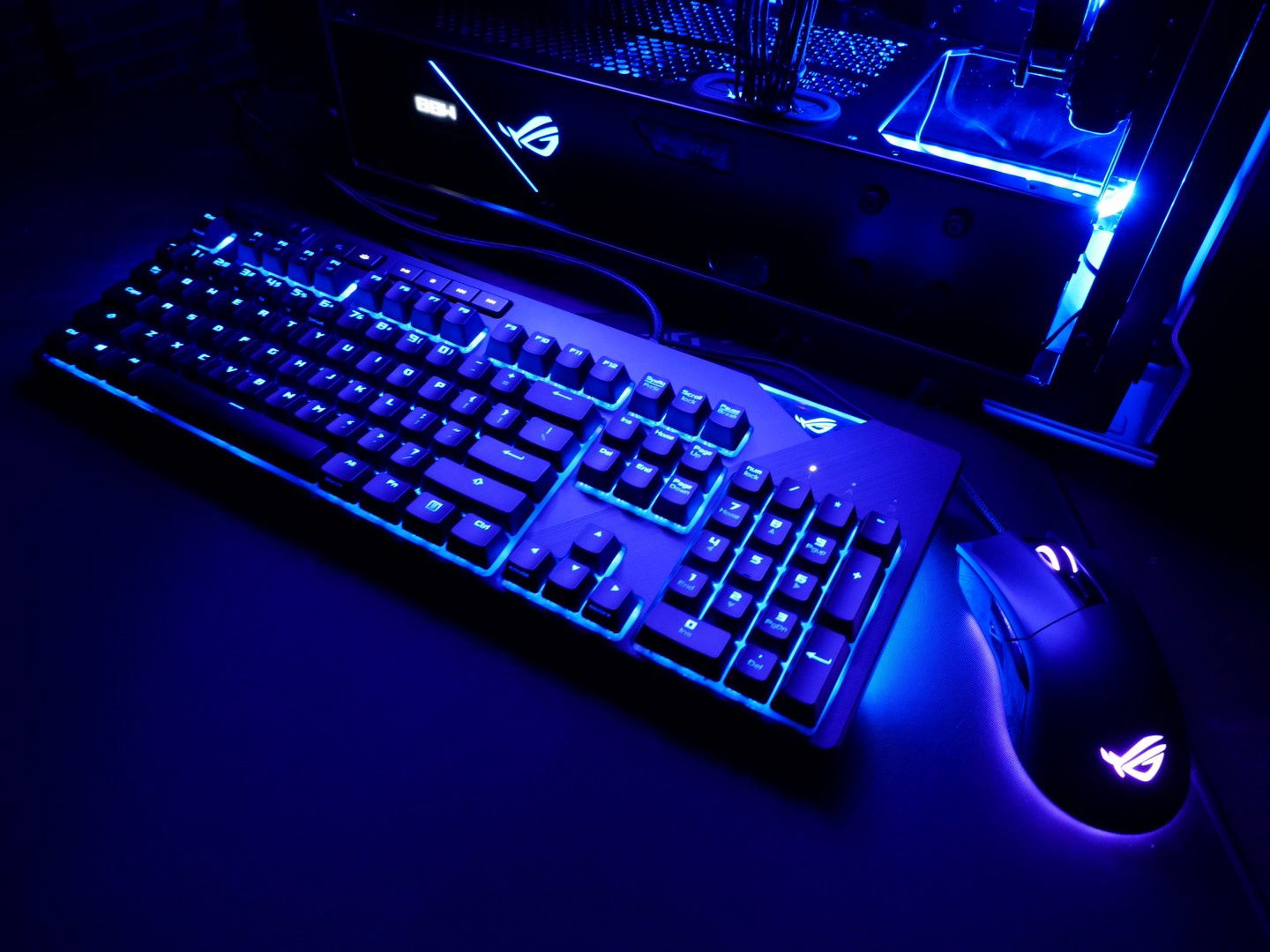 ASUS ROG RGB Gaming Build - MAXIMUS XI CODE & STRIX RTX 2080Ti OC ...