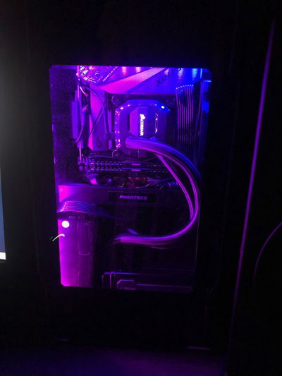 Custom Pc Build #77 "Pink Glaze" A gaming pc on a Lian-Li 011 Dynamic ...