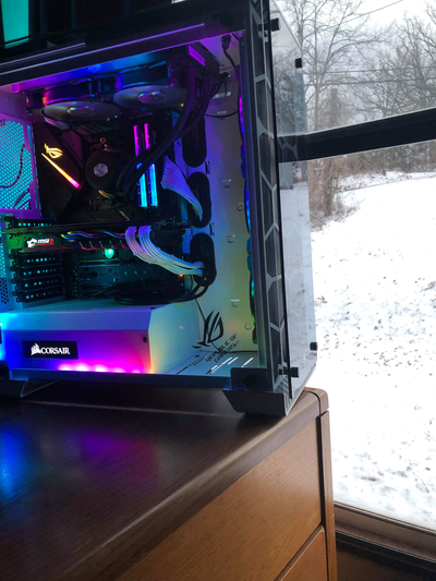 Red Bull Mini Fridge watercooled PC » builds.gg