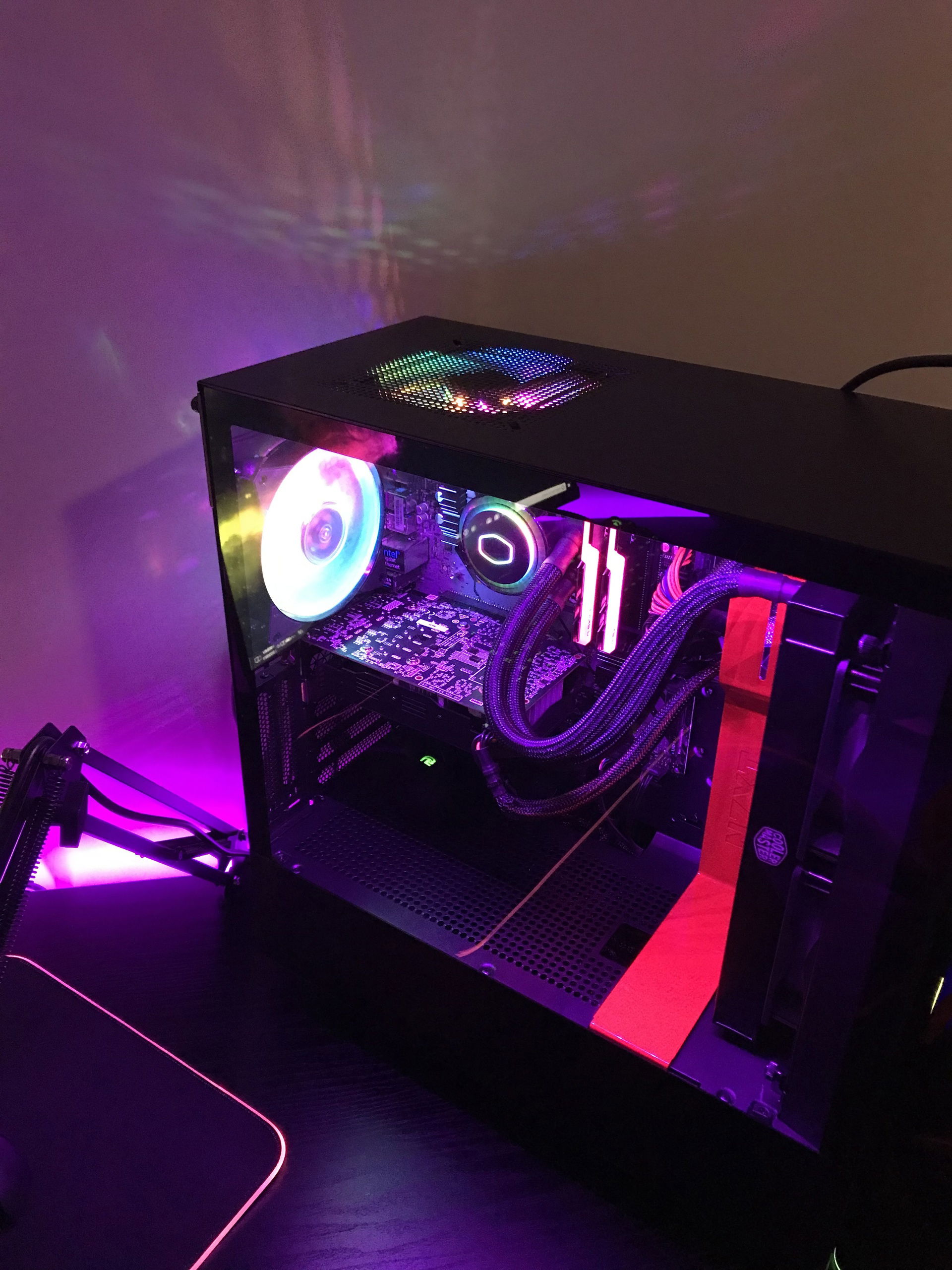 A bit to much RGB? » builds.gg