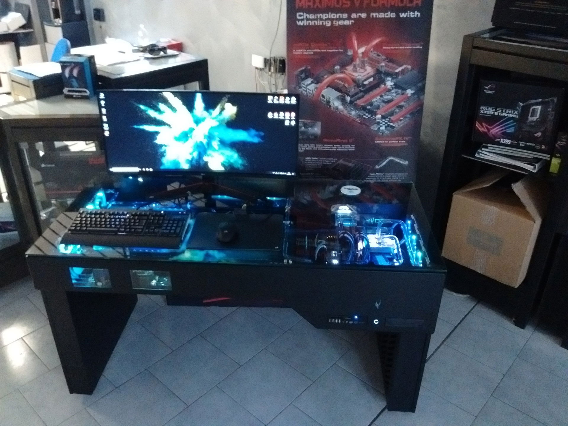 Hydra Desk - Dual loop » builds.gg