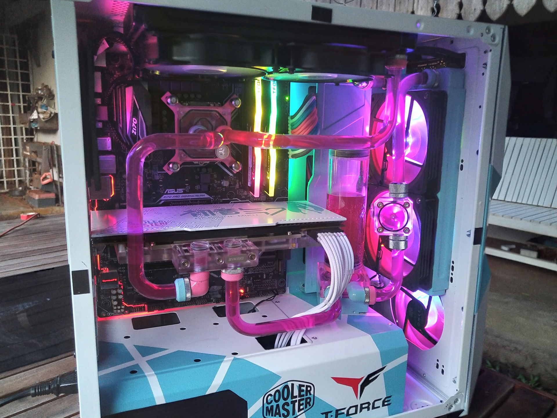 Hatsune Miku Build » builds.gg