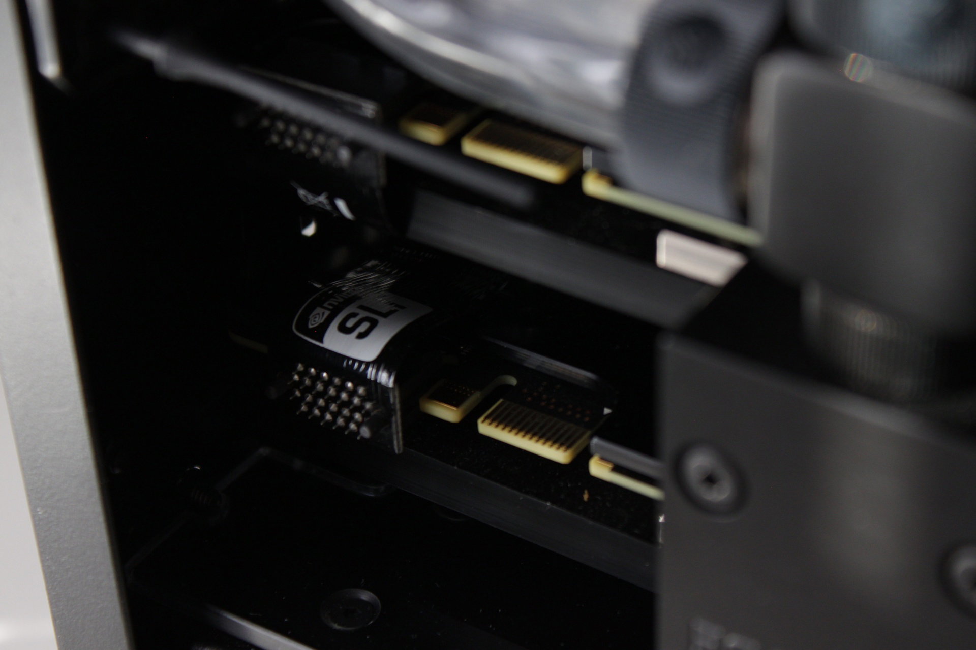 NZXT MANTA (mATX MOD) » builds.gg