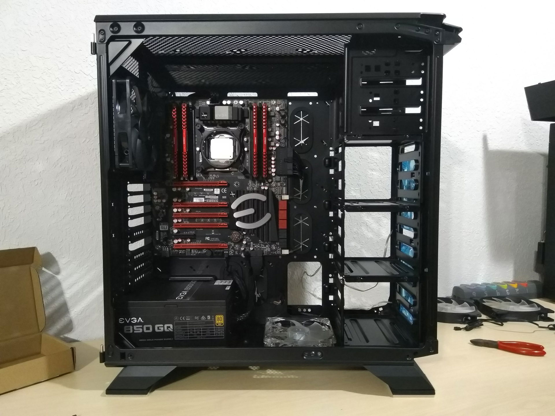 Raid Red RTX WS » builds.gg