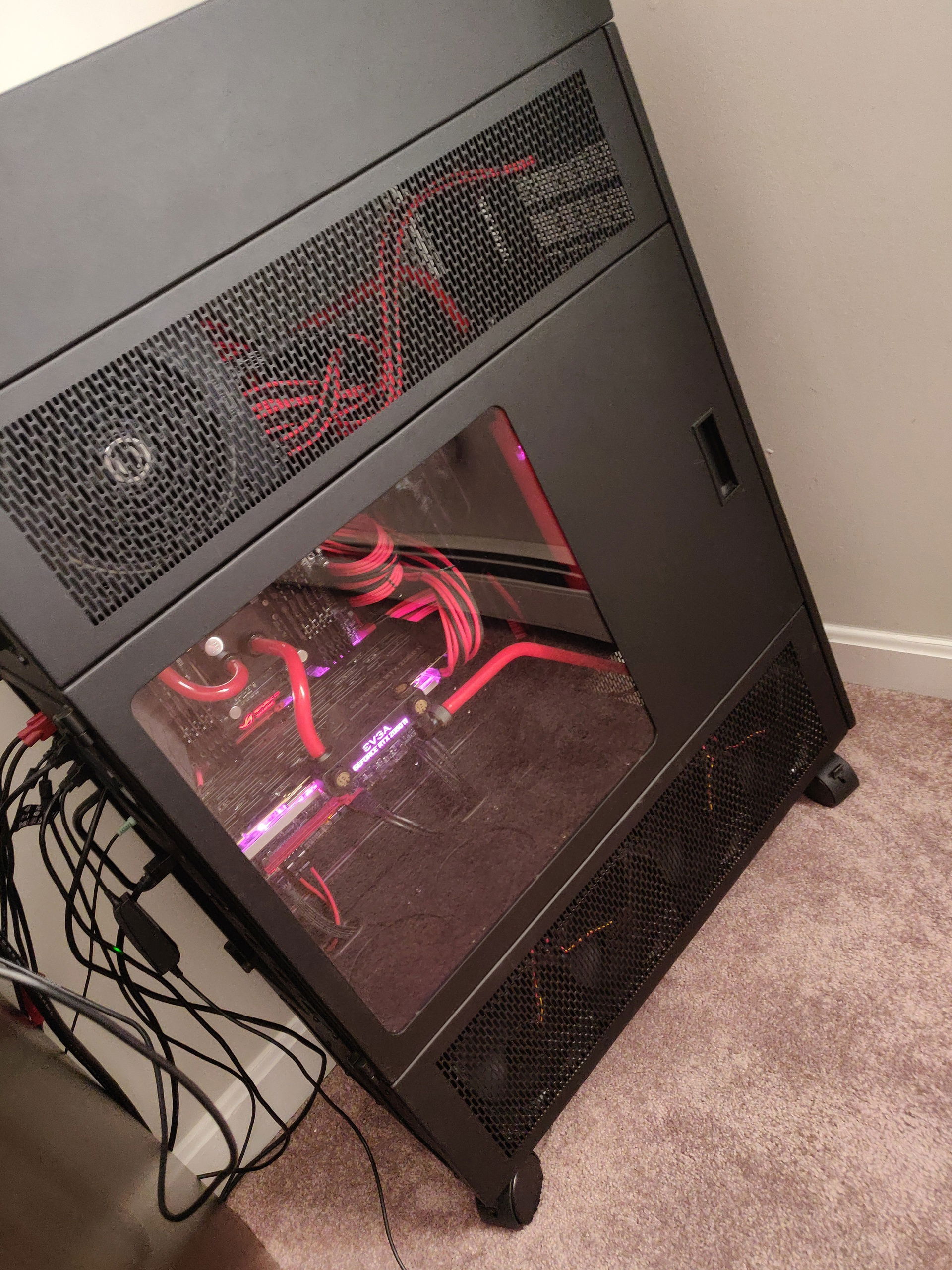 STH10 Red 'N' Black » builds.gg