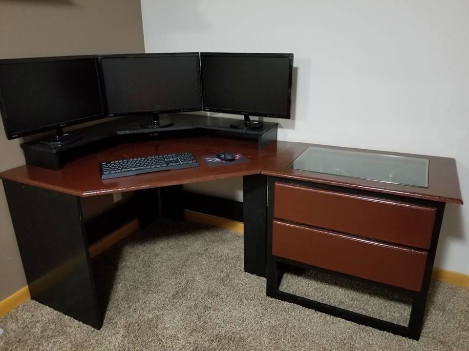 Professional Desk PC » builds.gg