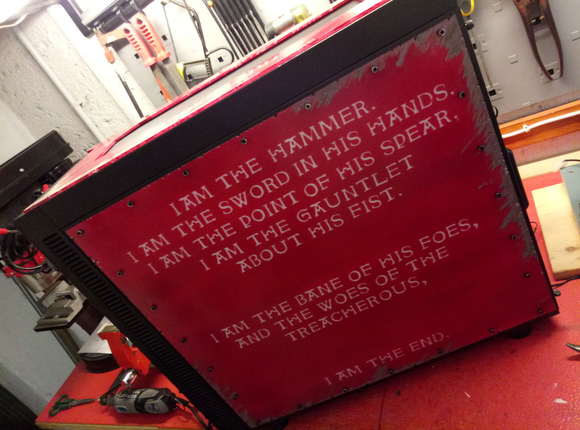 Customer Build. 10 - Warhammer Themed-PC » builds.gg