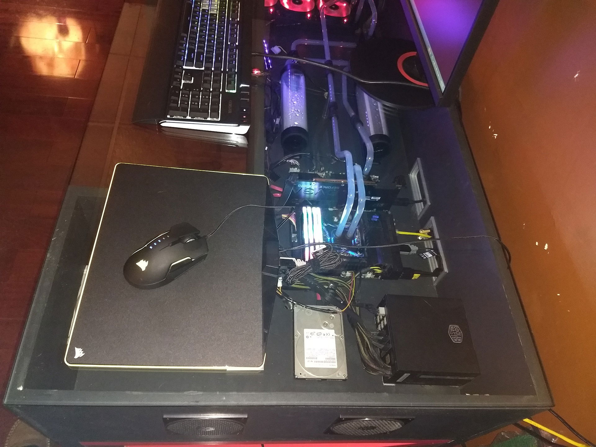 In desk UV water cooled Gaming PC » builds.gg