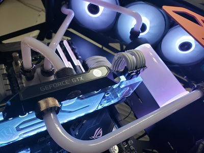 RED gaming pc » builds.gg