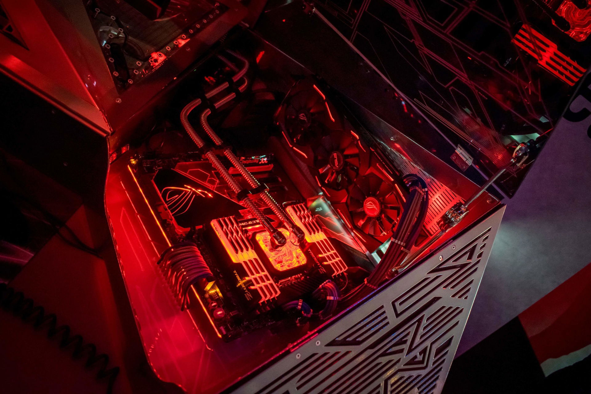 ROG Battlestation » builds.gg