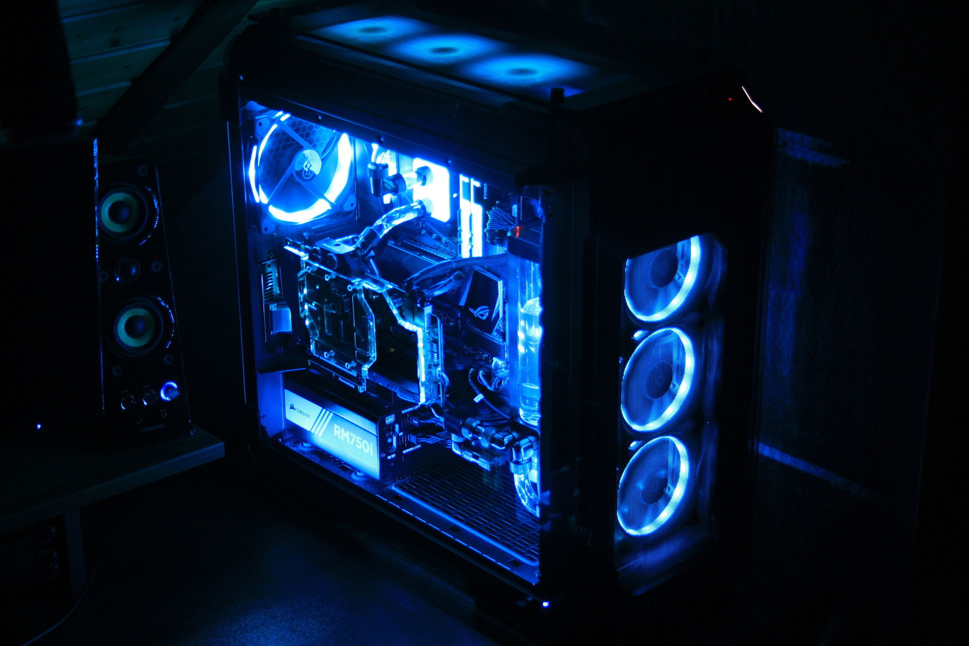 ASUS AURA SYNC Project » builds.gg