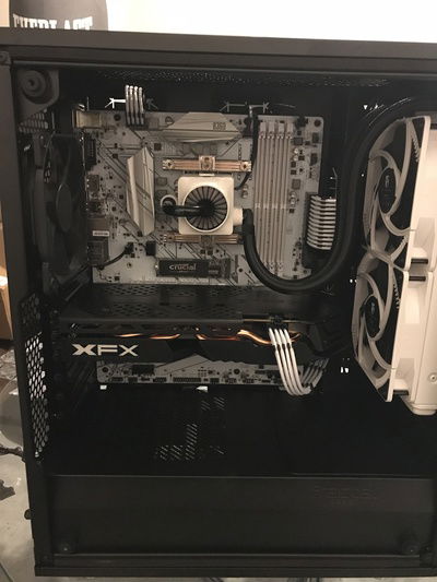 The Scandinavian - A minimalist oak wood PC case » builds.gg