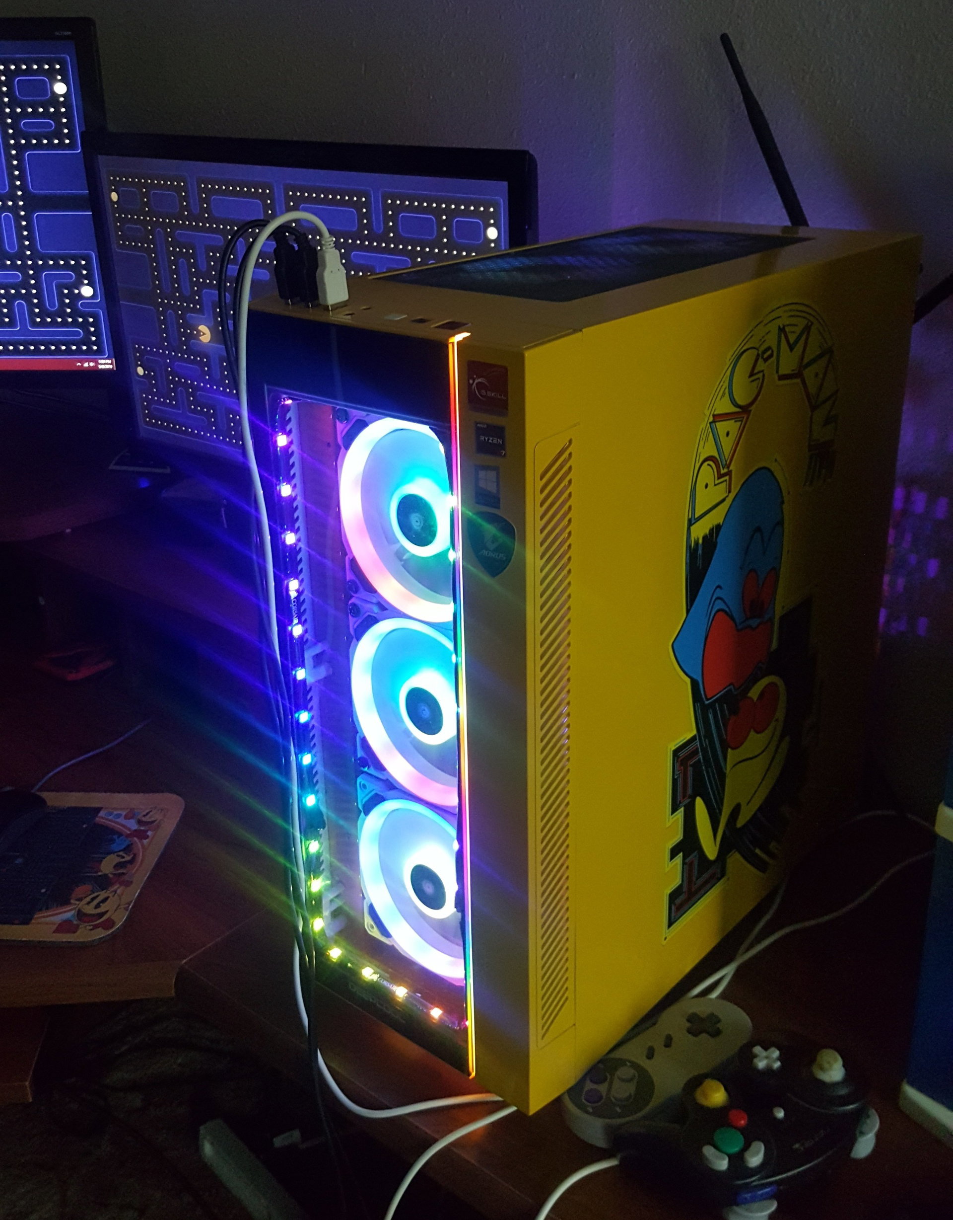 DEEPCOOL MATREXX 55 PACMAN + **FREE RGB TUTORIAL #3** » builds.gg