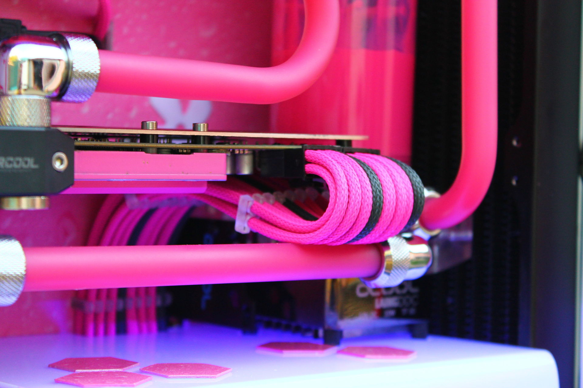 Hello Kitty » builds.gg