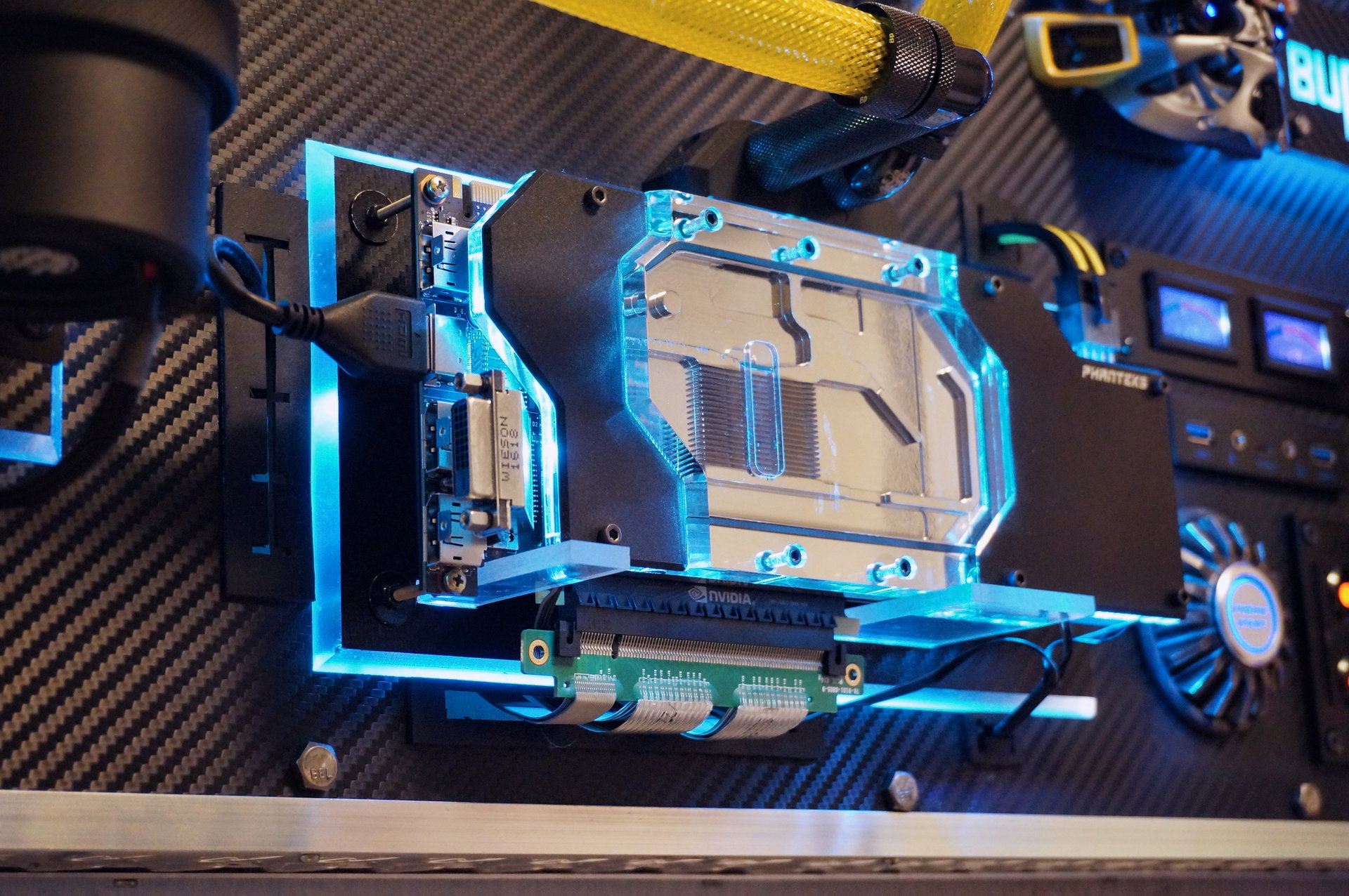 Bumblebee Wall PC » builds.gg