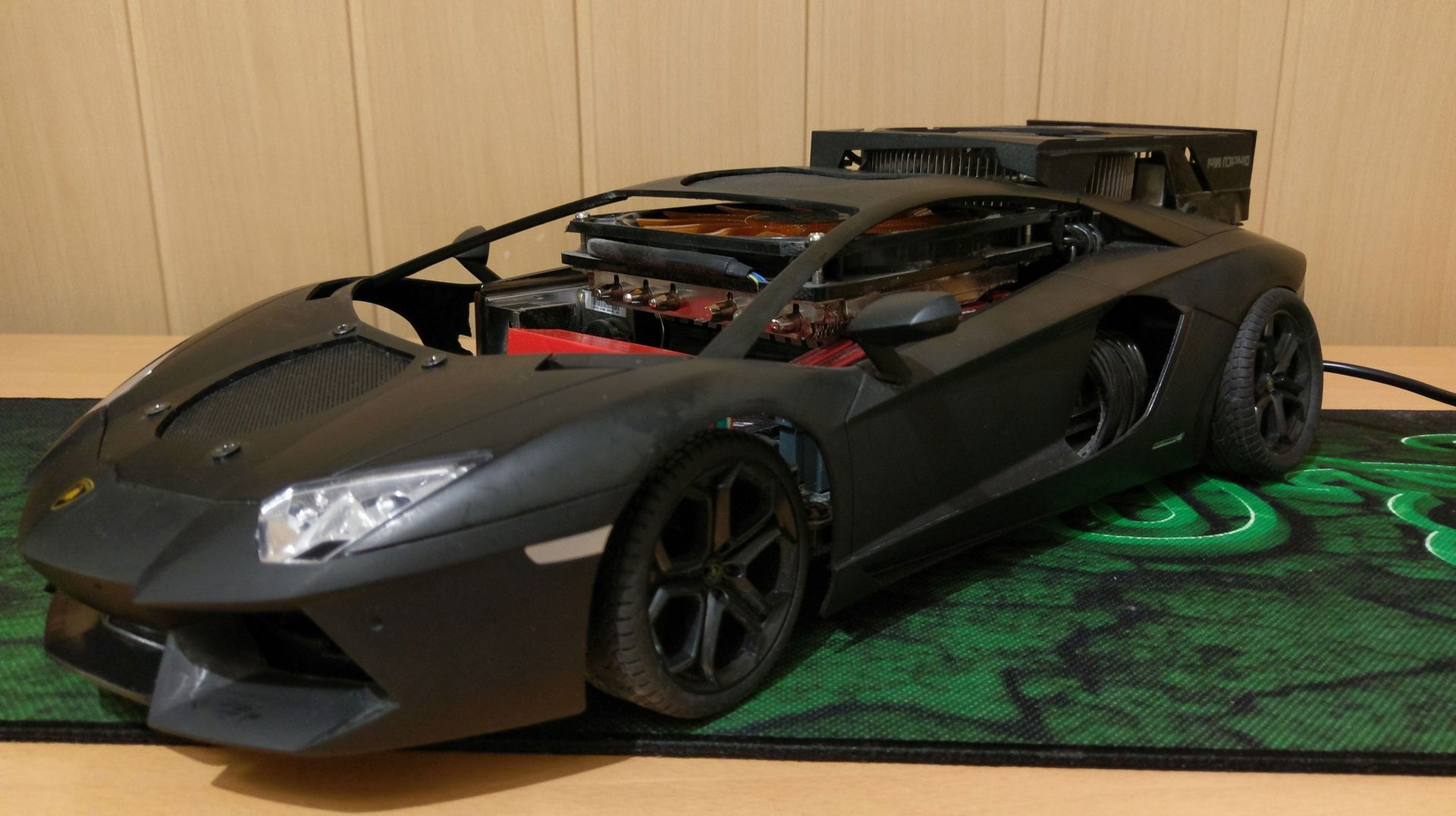 ITX Lamborghini PC car build » builds.gg
