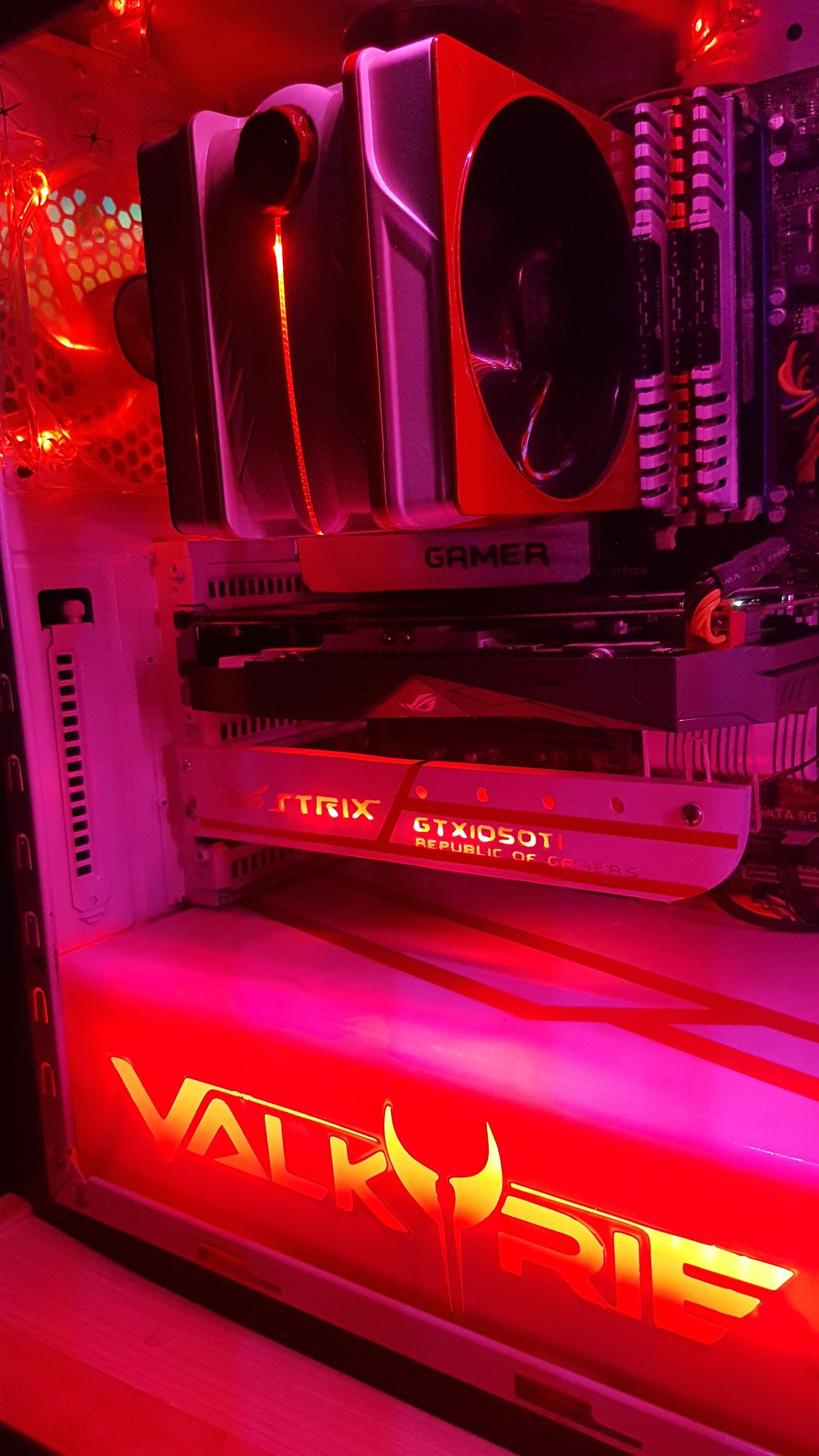 ROG VALKYRIE » builds.gg