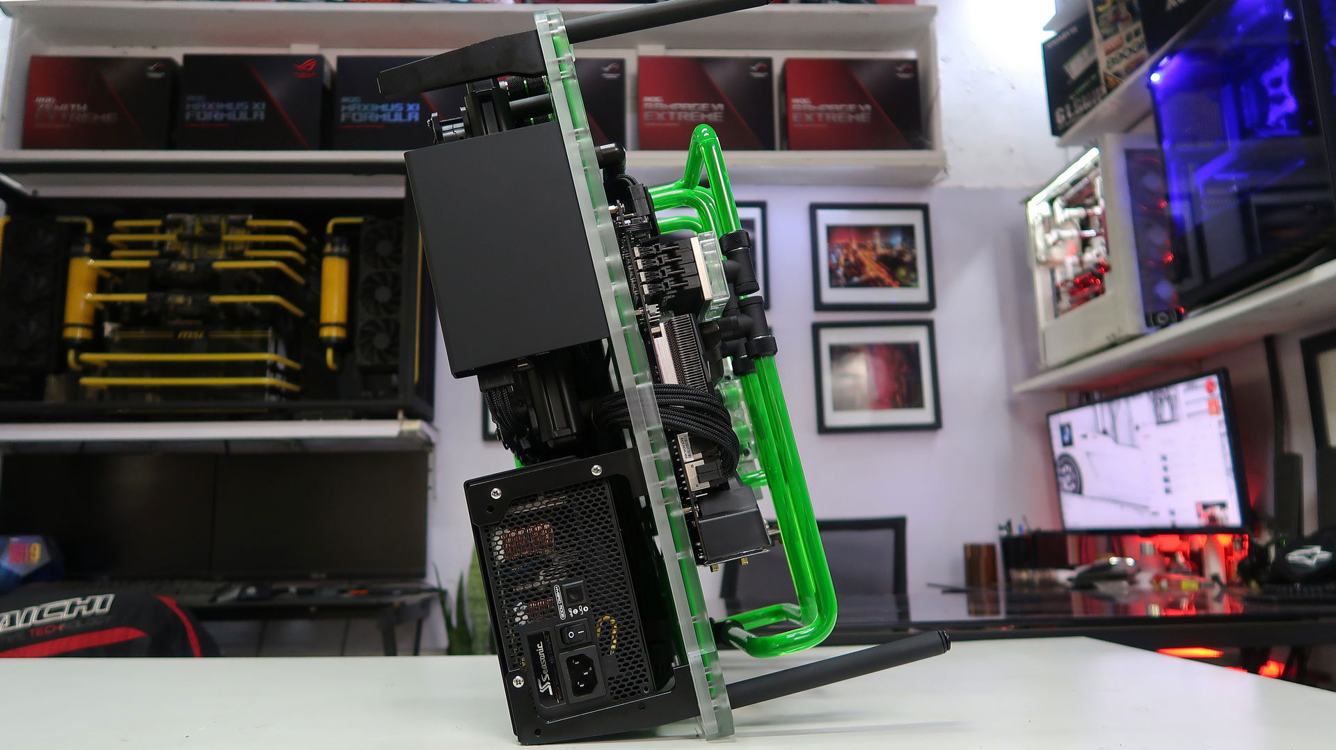 Client Build #56 " Rhopilema " Open waterway case build. » builds.gg