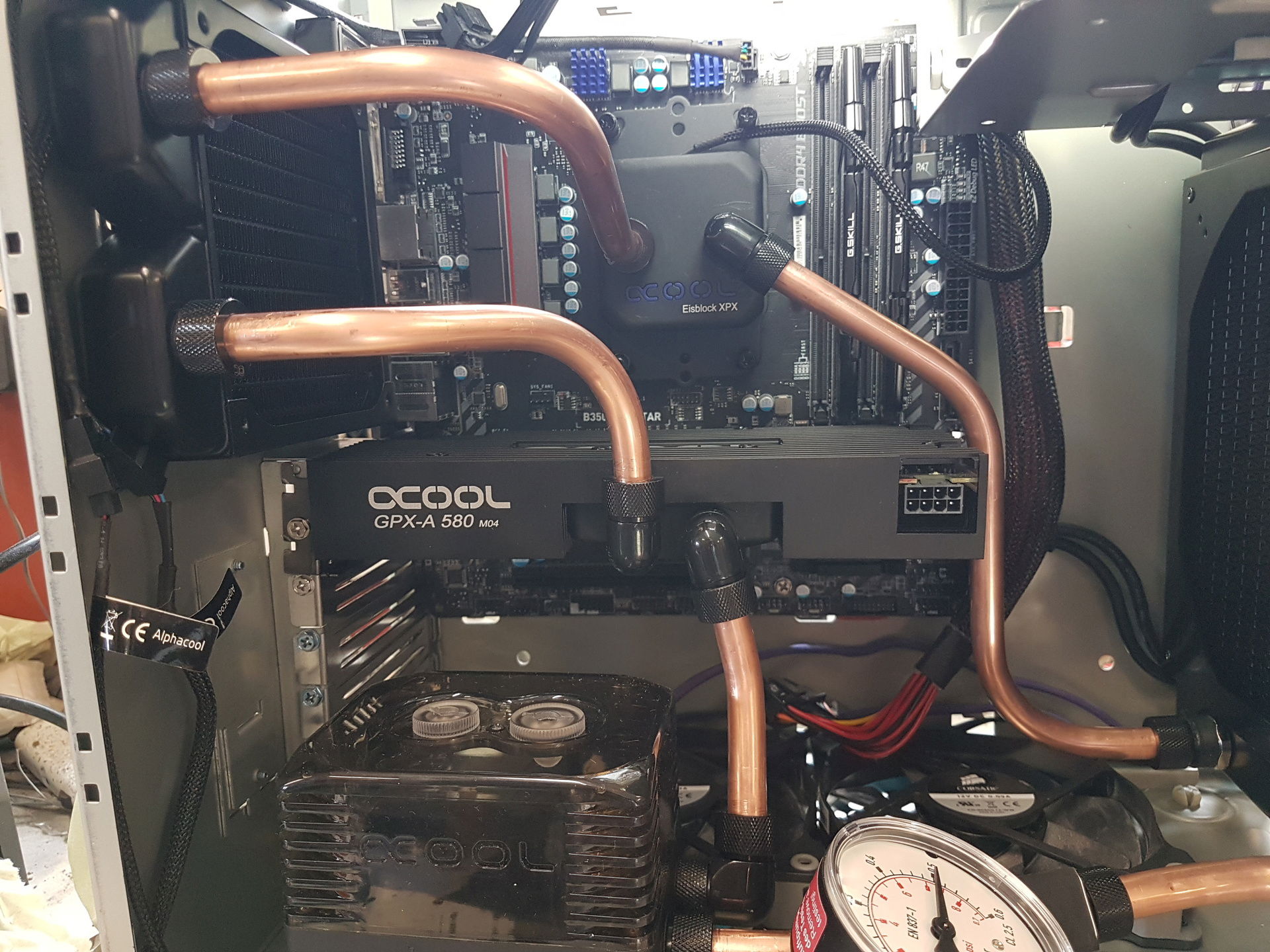 Dell PowerEdge 2200 2019 edition » builds.gg