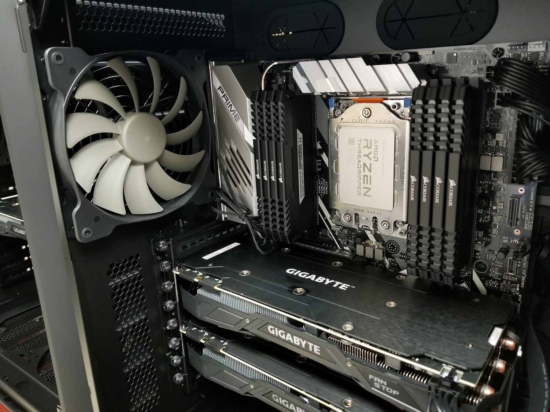 BROTHERS IN ARMS | DUAL THREAD-RIPPER WORKSTATIONS » builds.gg