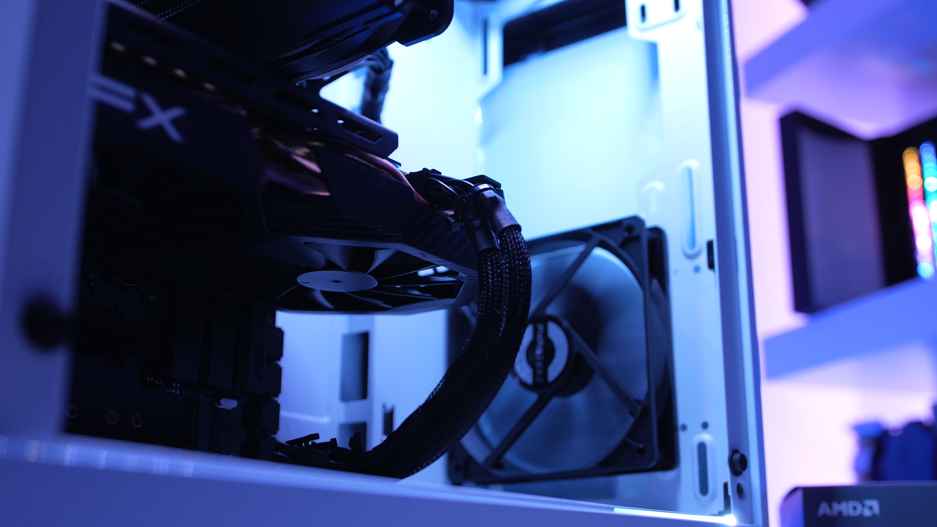 Black and White Budget Gaming System » builds.gg