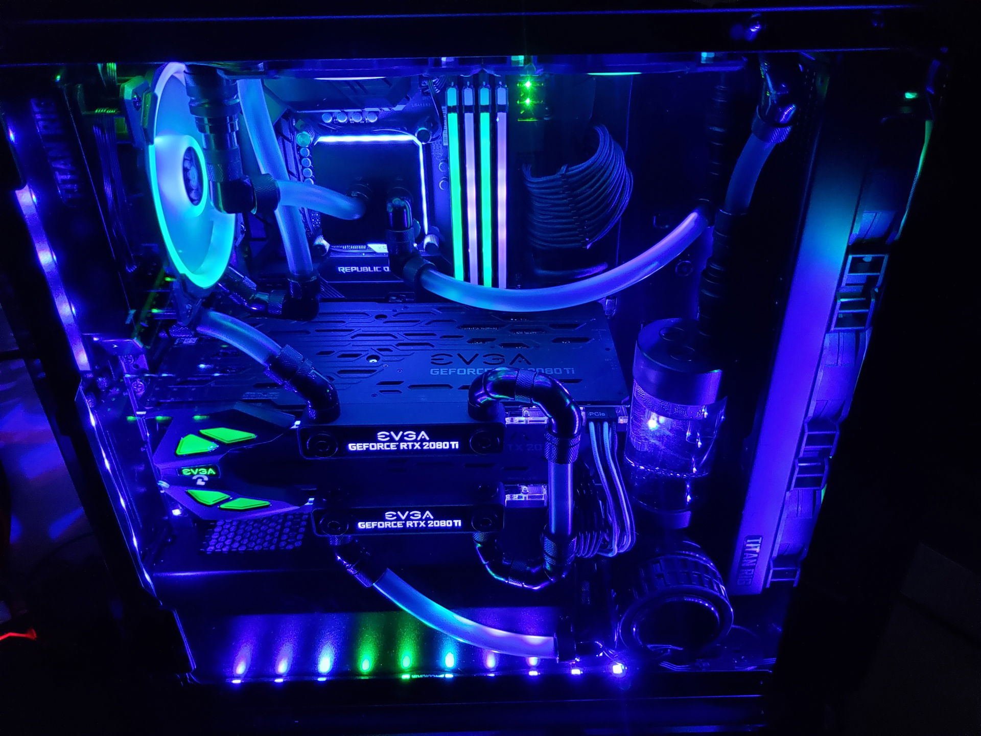 My 1st custom loop » builds.gg