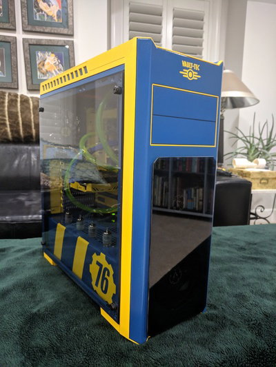 The Scandinavian - A minimalist oak wood PC case » builds.gg