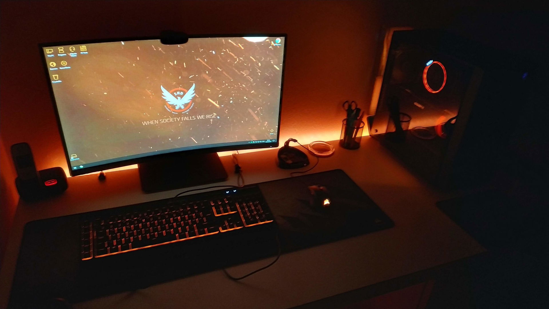 Orange Themed PC » builds.gg