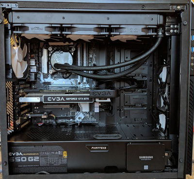 Lian Li O11 XL, custom loop, front distro plate, black & yellow » builds.gg