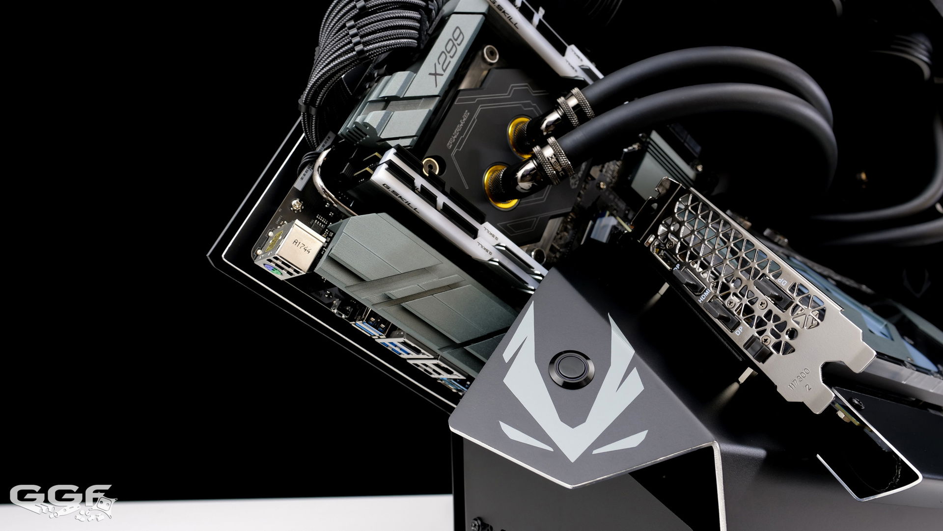 ZOTAC Computex 2019 Build » builds.gg